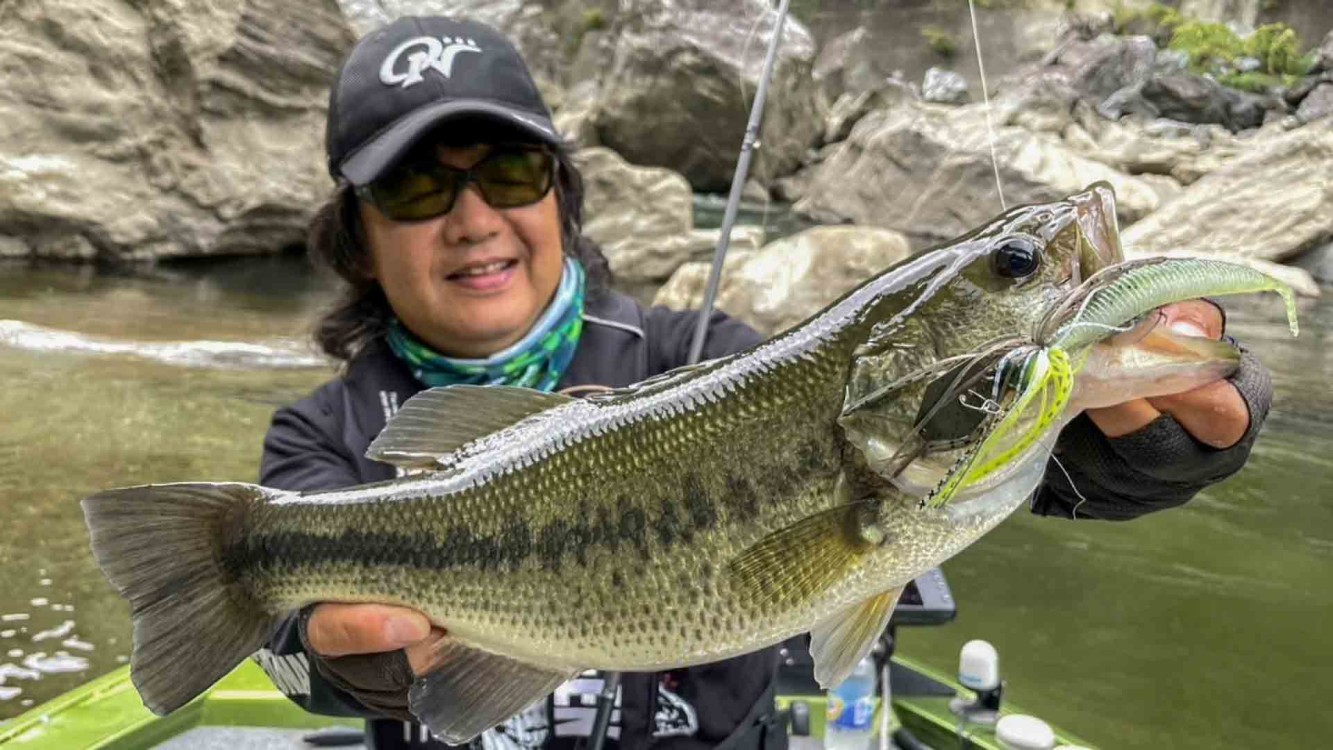 BIG BITE | 釣りビジョンVOD